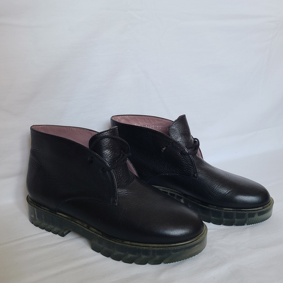 Robert Clergerie | Shoes | Robert Clergerie Black Ankle Boots With Pink ...